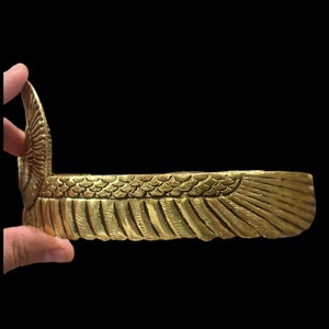 Unique Crown of the Ancient Egyptian Symbol of Good Luck, Protection in ...