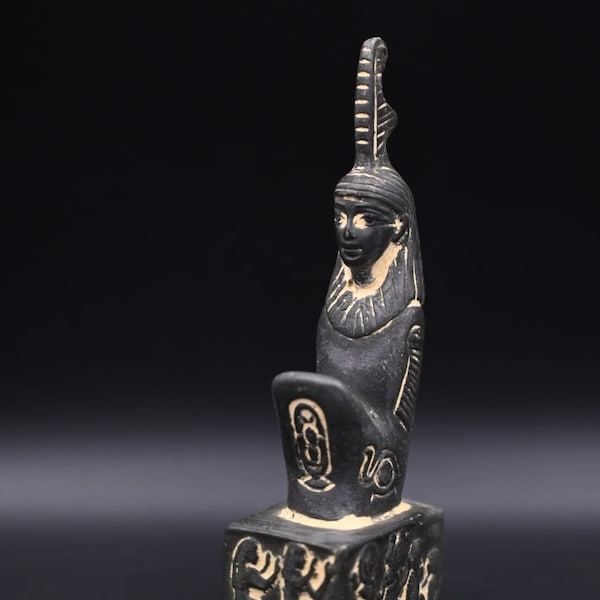 Maat - Etsy