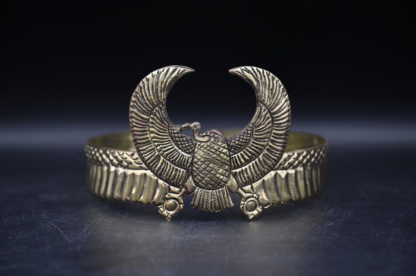Unique Crown of the Ancient Egyptian Symbol of Good Luck, Protection in ...