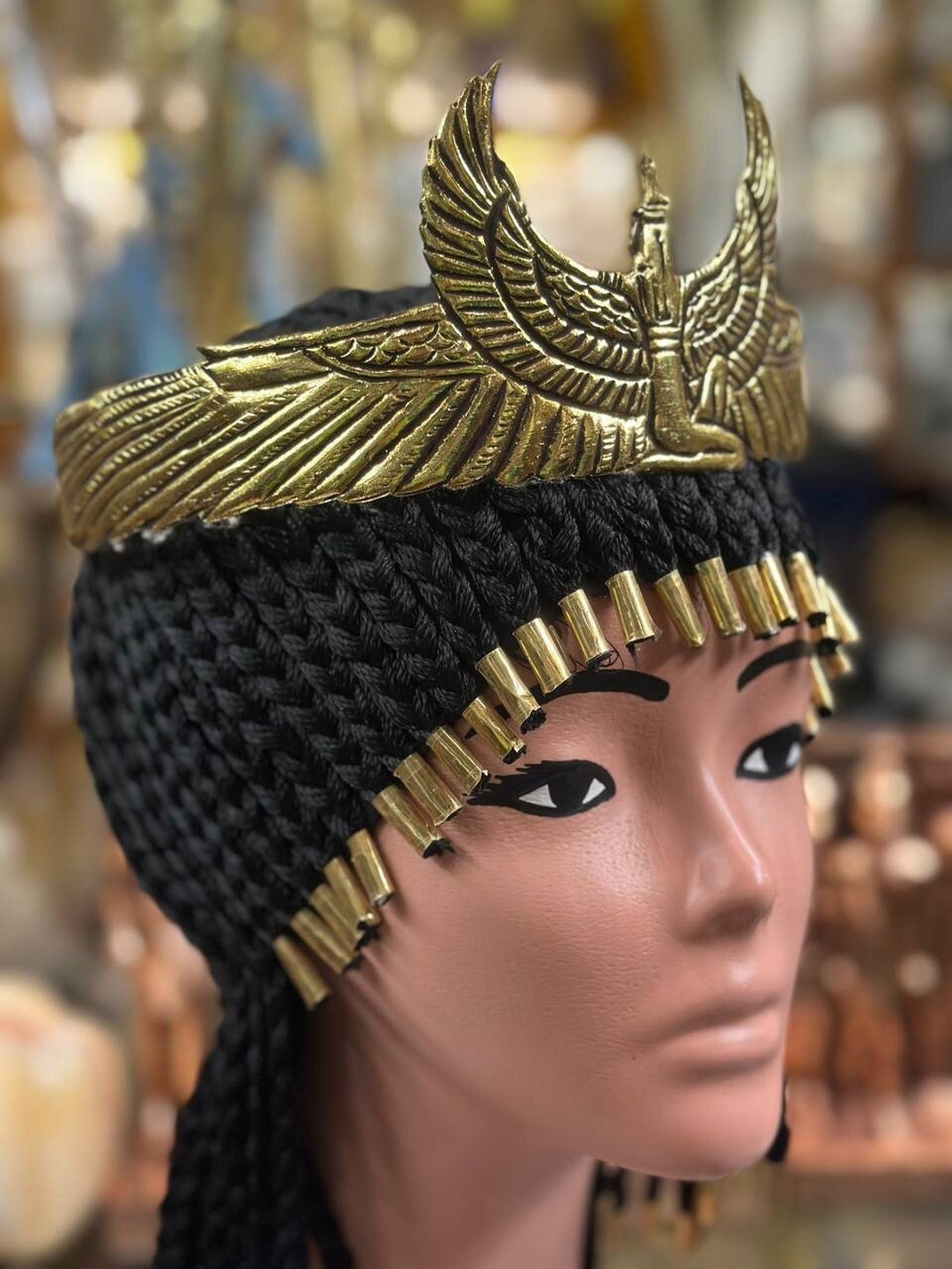 Isis, Crown of the Ancient Egyptian Goddess Isis-goddess of Beauty,love ...
