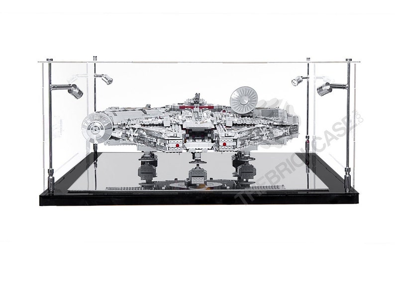 Star Wars™ Millennium Falcon™ LED Lighted Display Case - Etsy