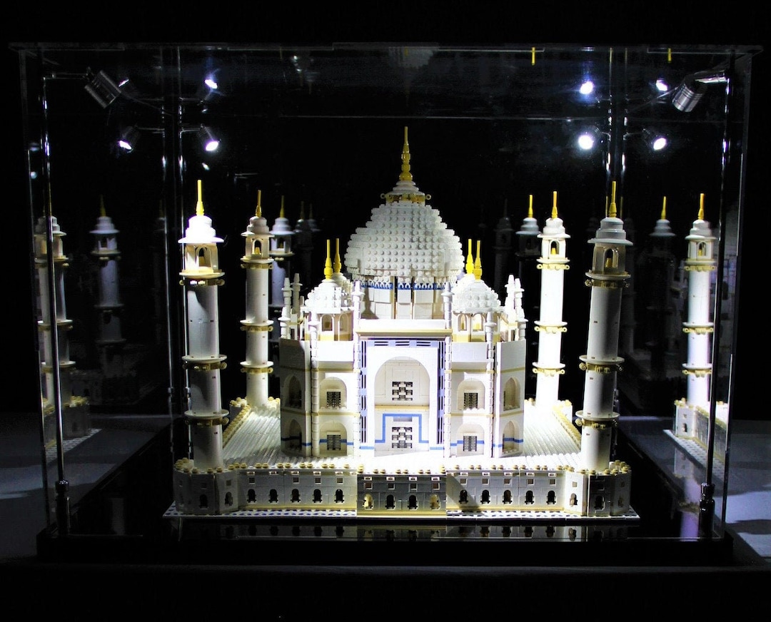 LED Lighted Display Case - Etsy