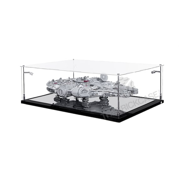 Star Wars™ Millennium Falcon™ LED Lighted Display Case - Etsy