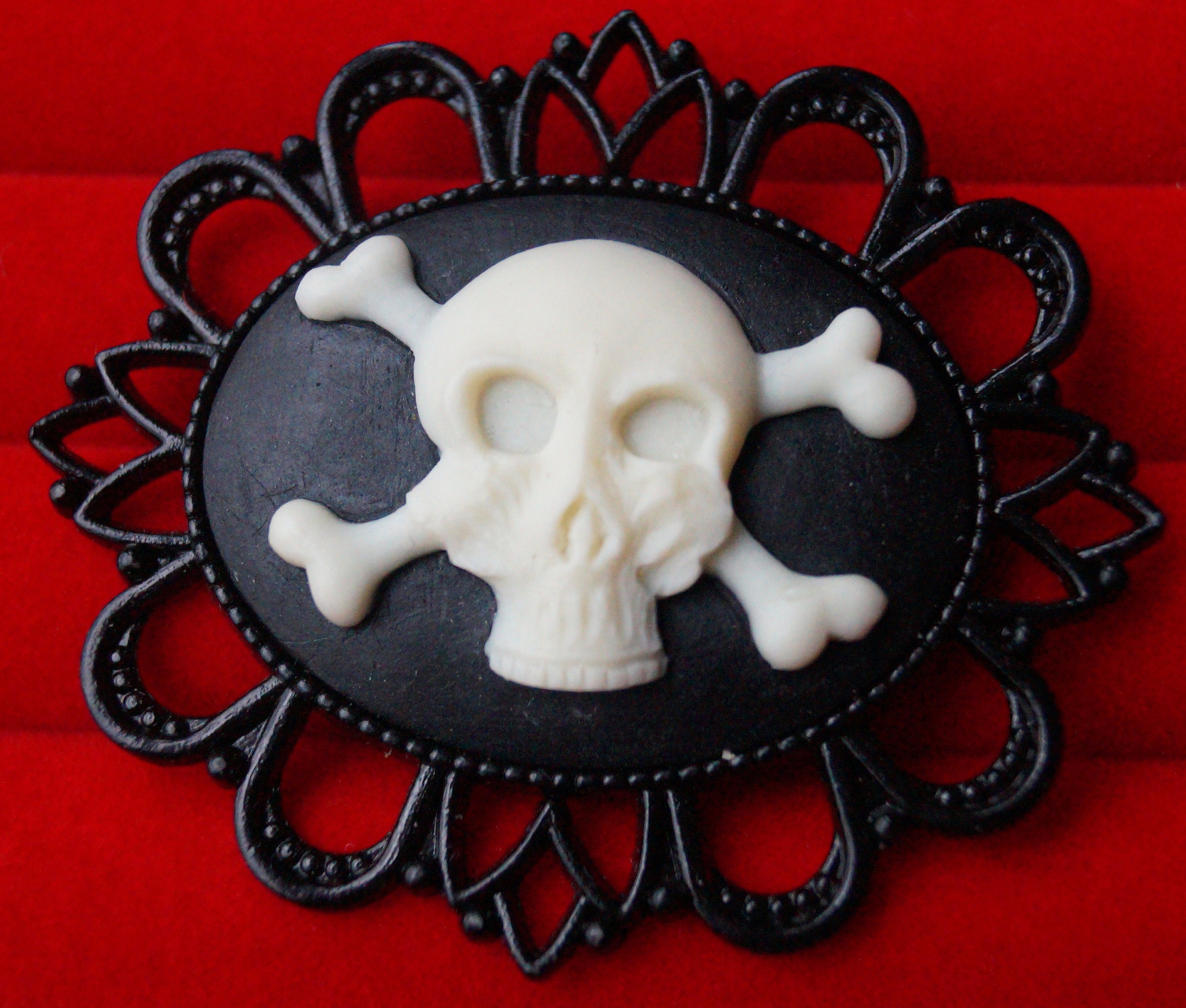 Brooch Gothic Pinup Psychobilly Metal Punk Skull - Etsy