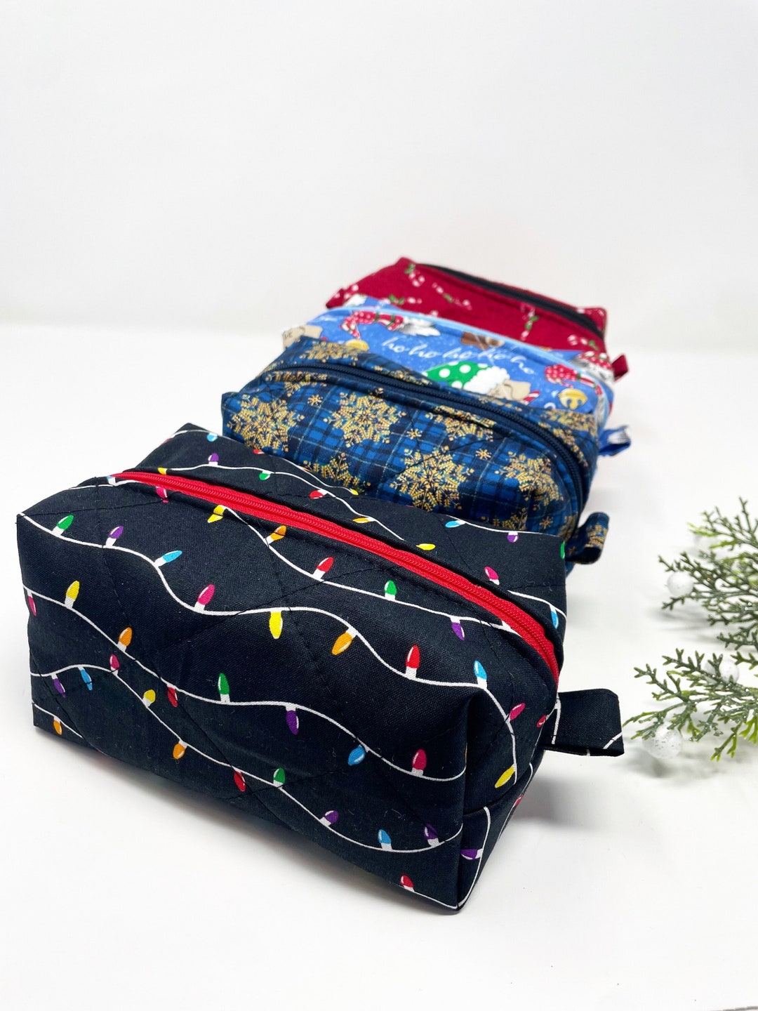Medium Christmas Box Bag Cosmetic Bag, Zipper Pouch, Bridesmaids Gift ...