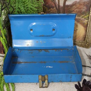 Vintage Turquoise Blue Metal Tool Box Paint Box / Rustic Farmhouse ...