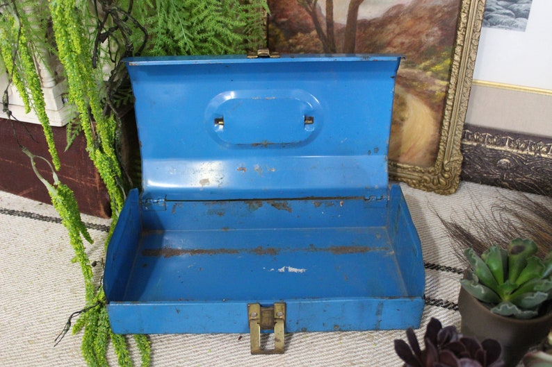 Vintage Turquoise Blue Metal Tool Box Paint Box / Rustic Farmhouse ...