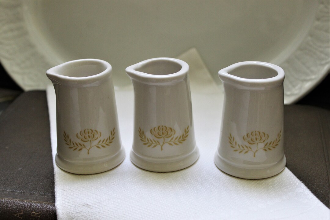 Vintage Mini Ivory Yellow Individual Creamer Syrup Pitcher Trentwood ...