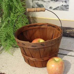Antique Apple Basket With Handle With Makers Mark Bushel / Farmhouse ...
