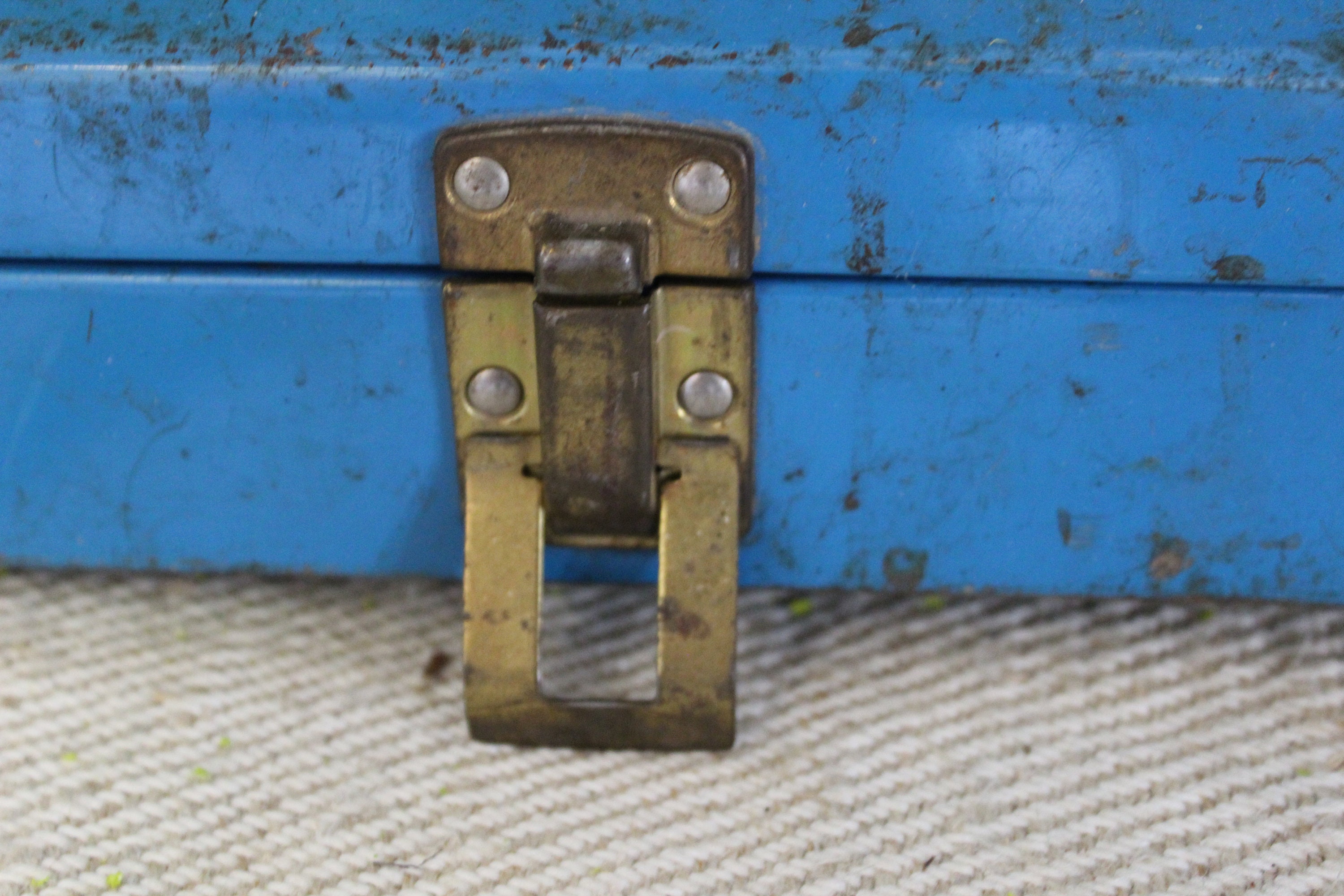 Vintage Turquoise Blue Metal Tool Box Paint Box / Rustic Farmhouse ...