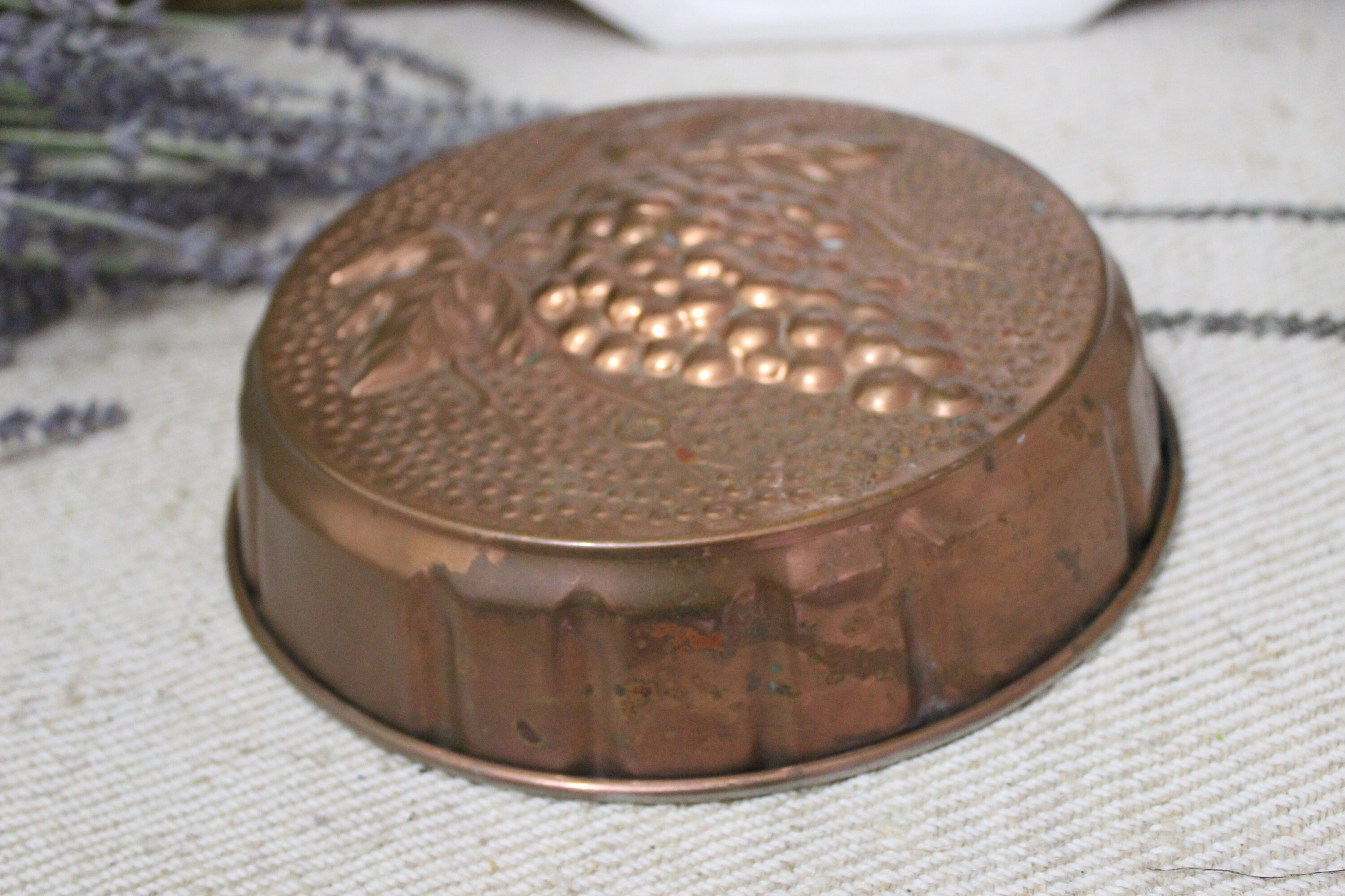 Vintage Copper Mold Grapes Wall Hanging Decorative / Cookware Pan ...