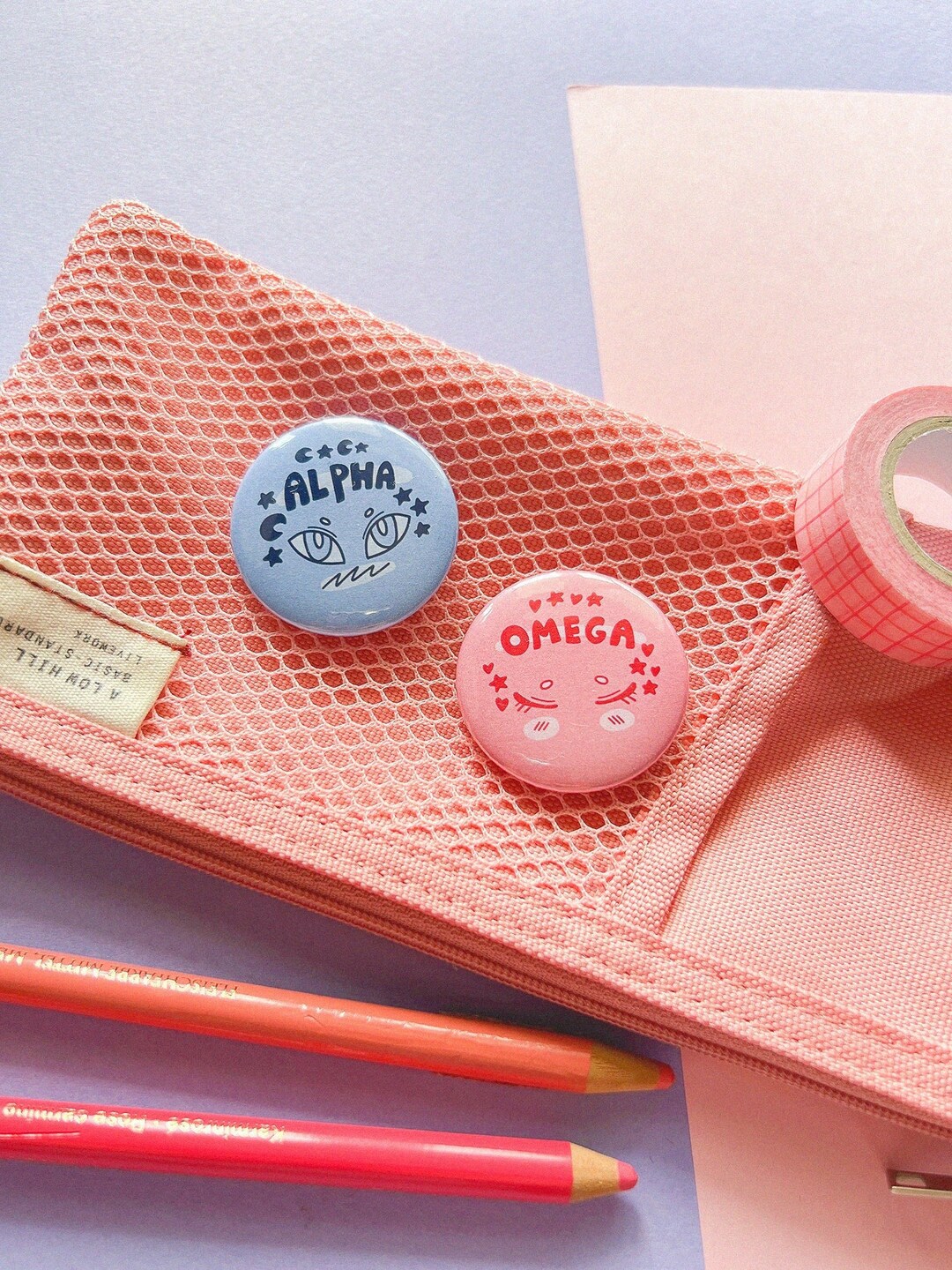 omegaverse-small-buttons-omega-beta-alpha-aob-pin-fanfiction-fanfic-ao3