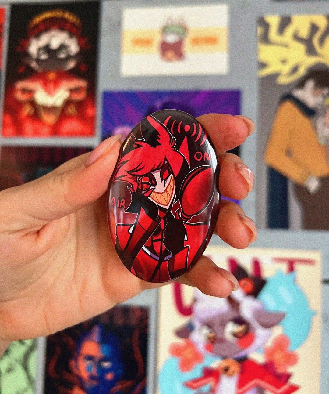 Alastor on Air - Oval Button | Hazbin Hotel - Pin - Radio Demon ...