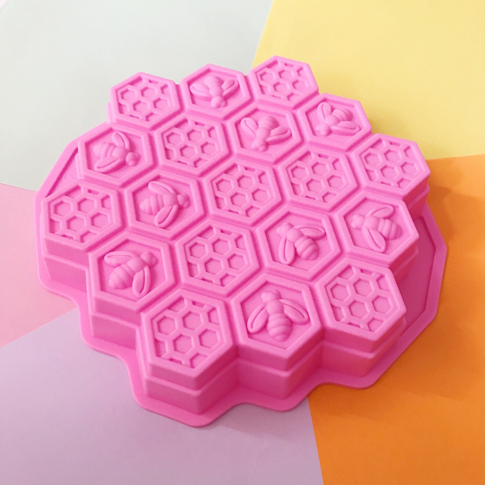 Bee Honeycomb Silicone Soap Mold 19 Cavities Honeycomb - Etsy