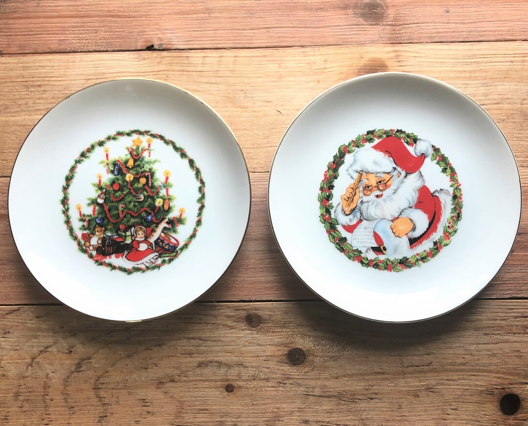 Vintage Christmas Plates, Set of Two, Wall Hanging Plates, Plate Gift ...