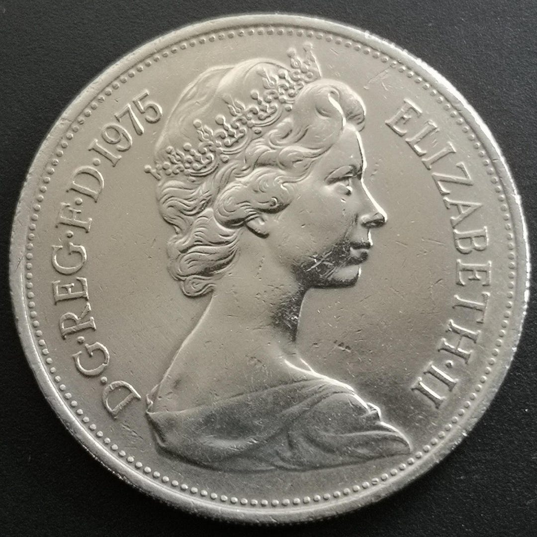 United Kingdom Coin 1975 10 New Pence Elizabeth II 2nd Effigy - Etsy
