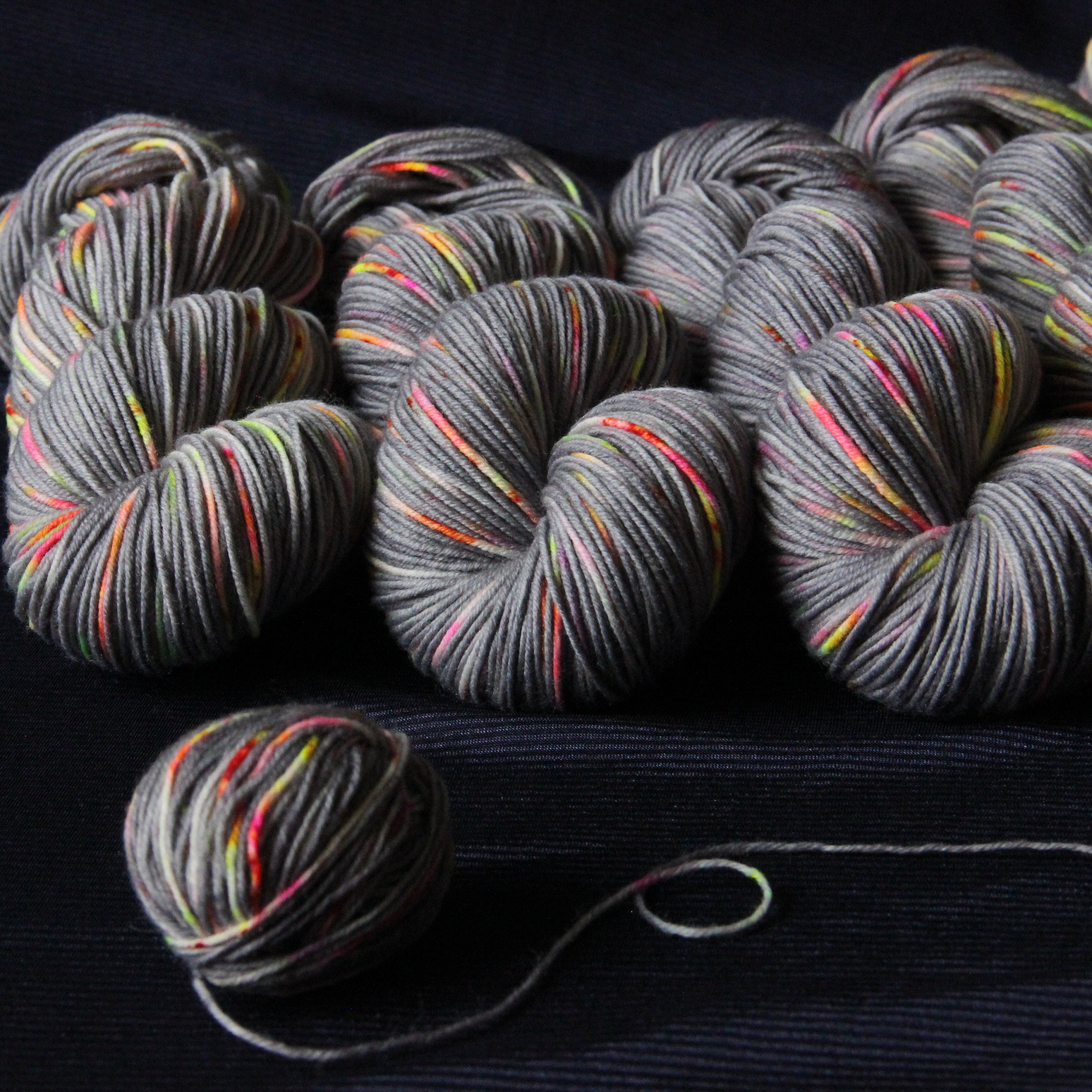 Hand dyed Neon yarn sport weight merino yarn Speckled | Etsy