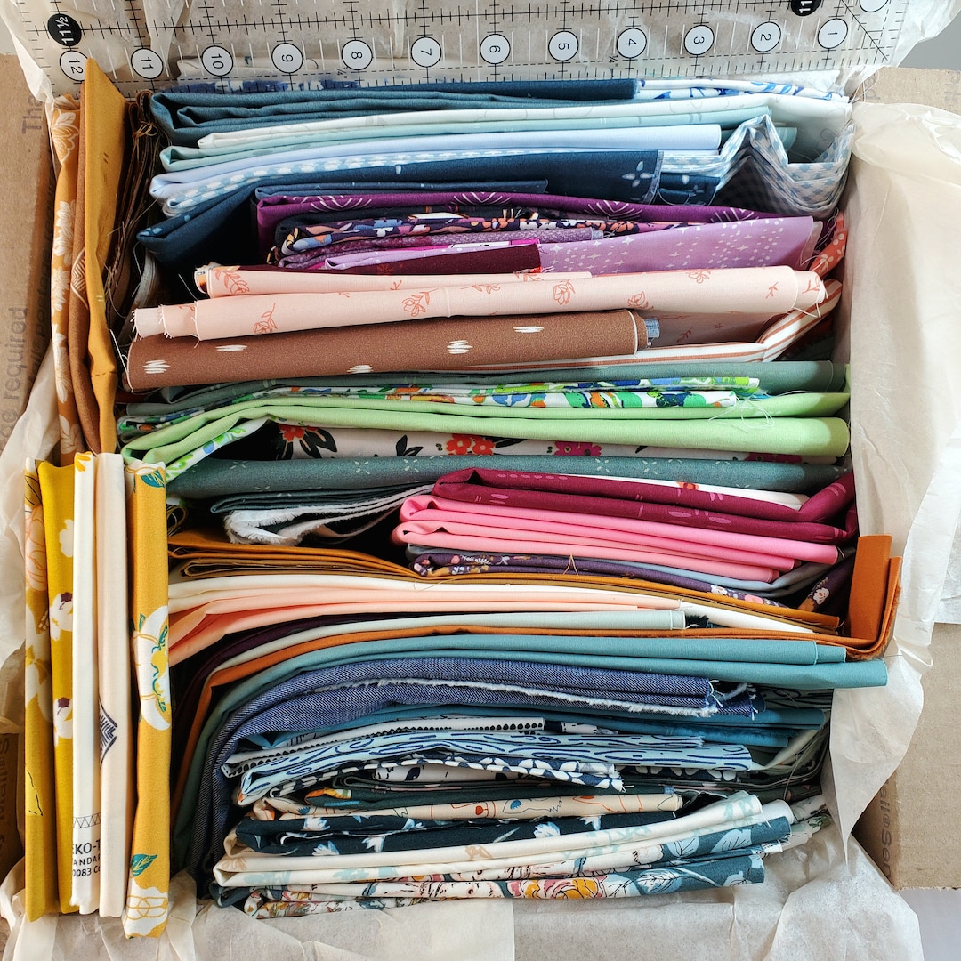 Large Box Art Gallery Quilt Fabrics End of Bolt Remnants 24 - Etsy