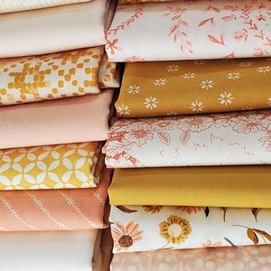 Prim and Roses 20 Fat Quarter Bundle of Peachy Pinks, Yellow, Golds and ...