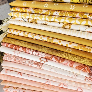 Prim and Roses 20 Fat Quarter Bundle of Peachy Pinks, Yellow, Golds and ...
