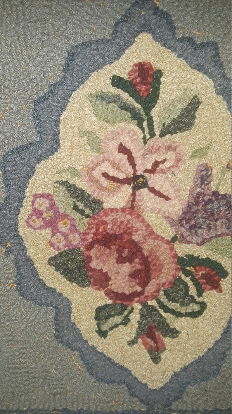 Vintage Hand Hooked Rug Floral Pattern Blue - Etsy
