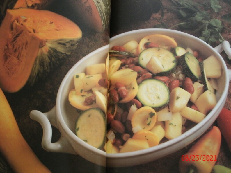 Vintage 1990 Cookbook: Betty Crocker Red Spoon Collection Best Recipes ...