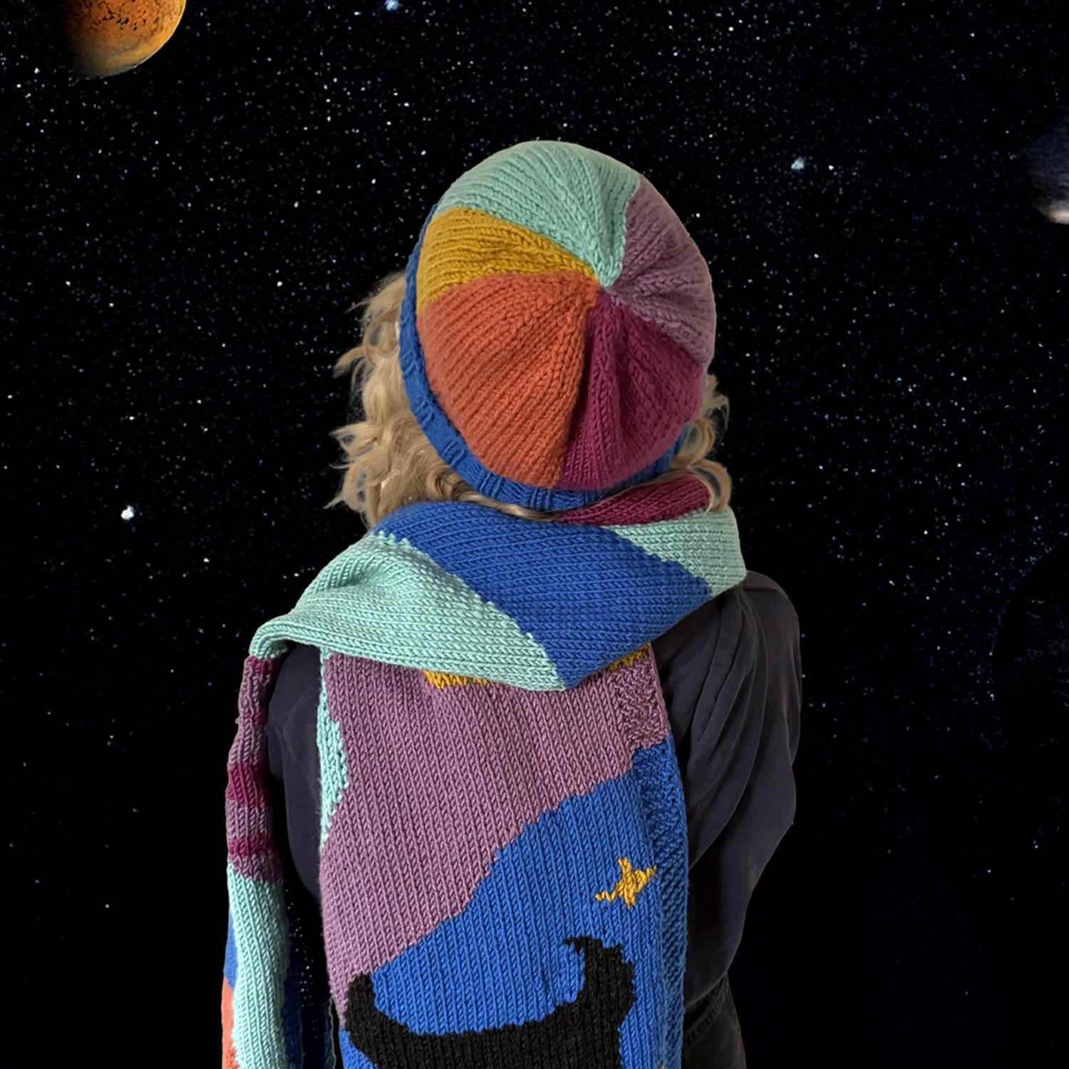 Hand Knit Scarf | Unique Design | Alien - Etsy