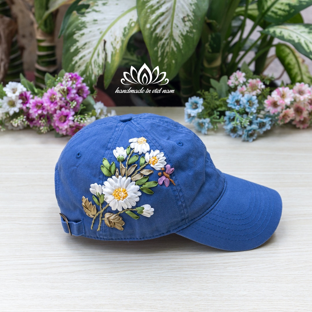 Embroidered Baseball Caps for Women: Stylish and Unique With Ribbon ...