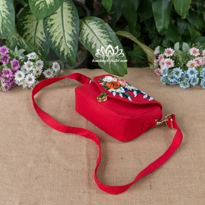 Small Mini Box Bag With Crossbody Strap, Embroidered Mini Box Bag - Etsy