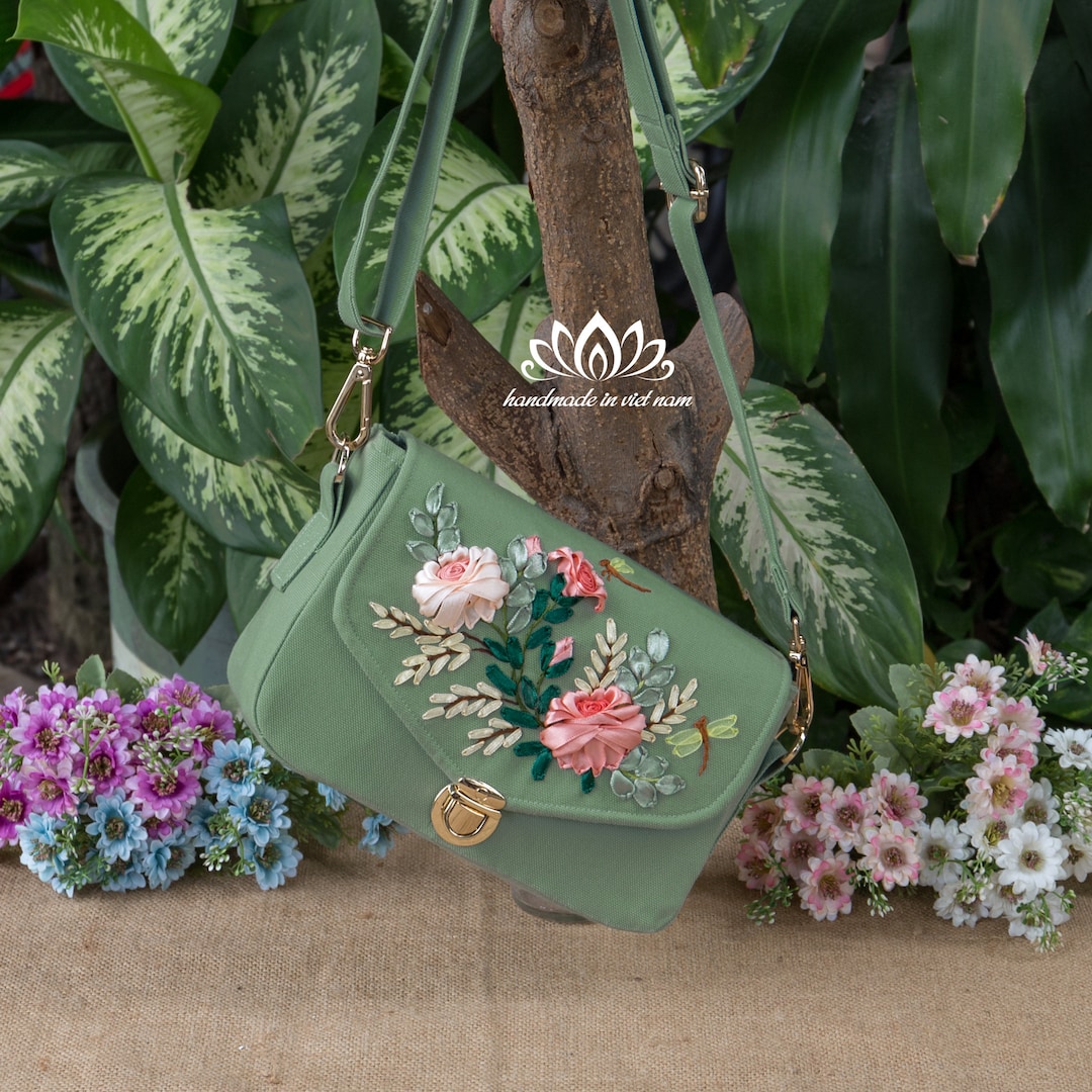 Small Mini Box Bag With Crossbody Strap, Embroidered Mini Box Bag - Etsy