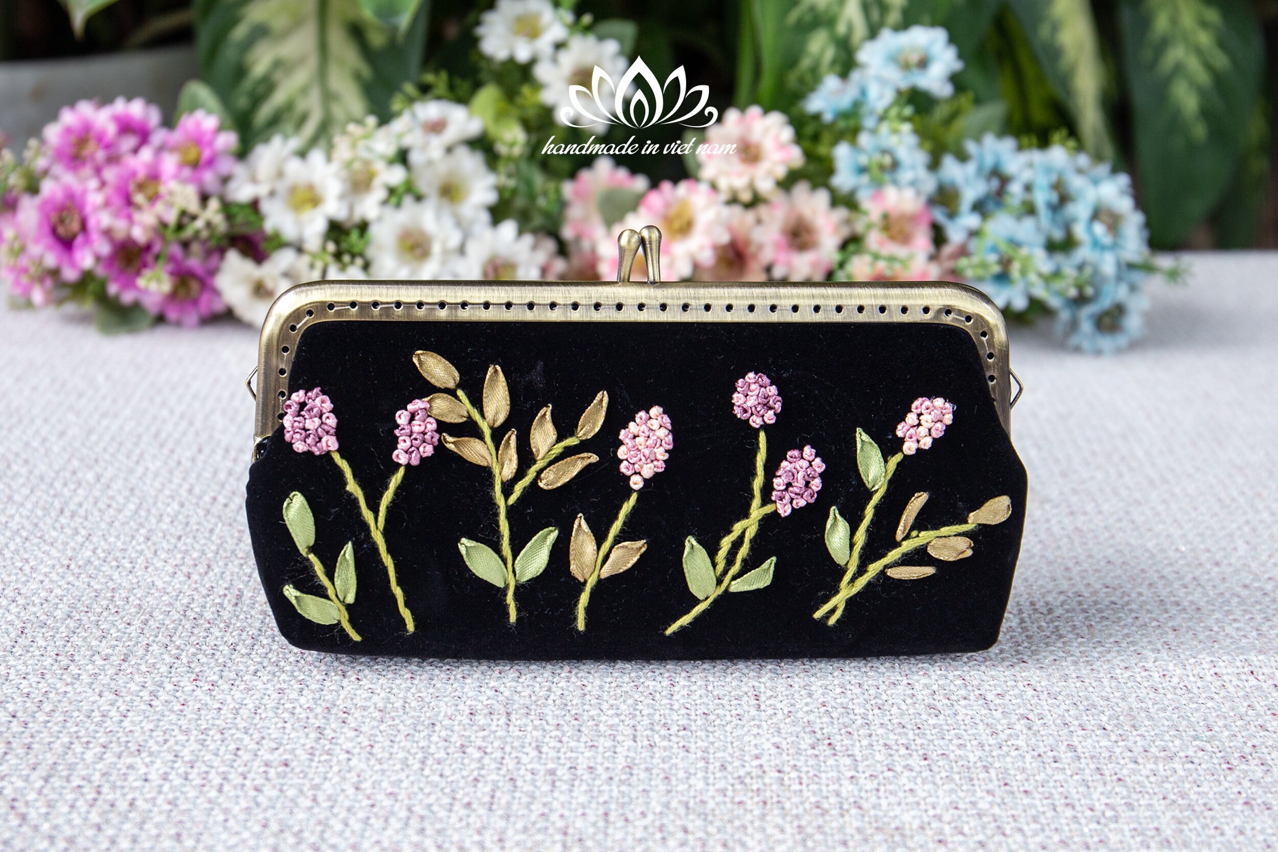 Embroidered Eyeglass Purse, Pencil Case, Multipurpose Kiss Lock Purse ...