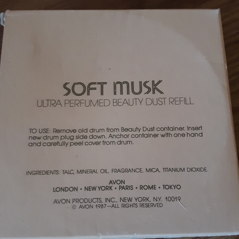 Avon SOFT MUSK Ultra Perfume Beauty Dust (body Powder) Refill 4 Oz. Net ...