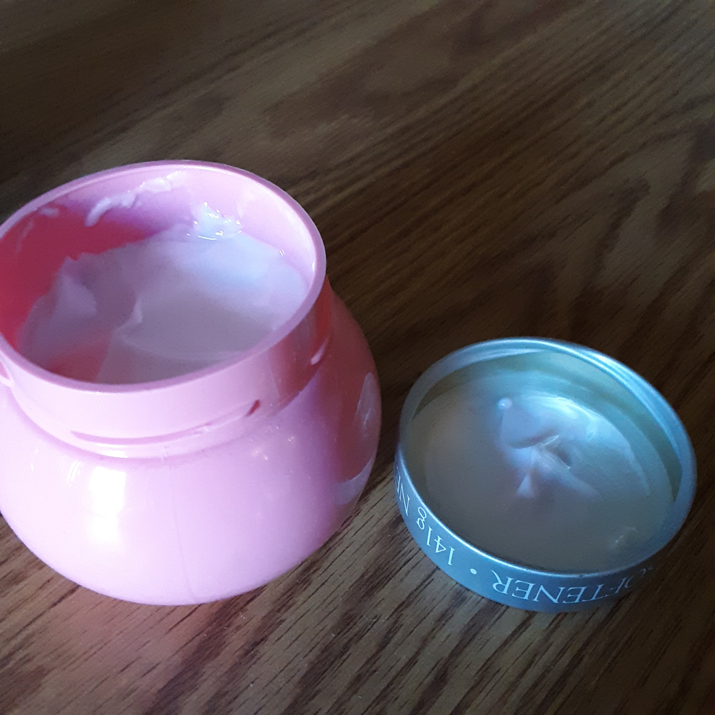 Avon ROSES , ROSES Perfumed Skin Softener (body Lotion) 5 Oz. Net Wt ...