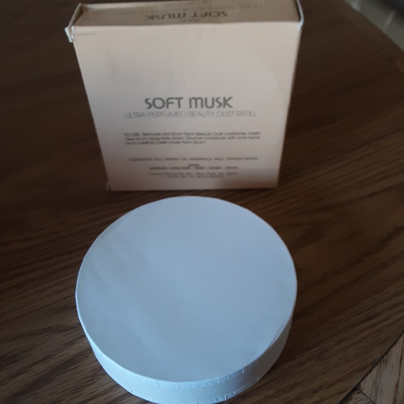 Avon SOFT MUSK Ultra Perfume Beauty Dust body Powder Refill 4 Oz. Net ...