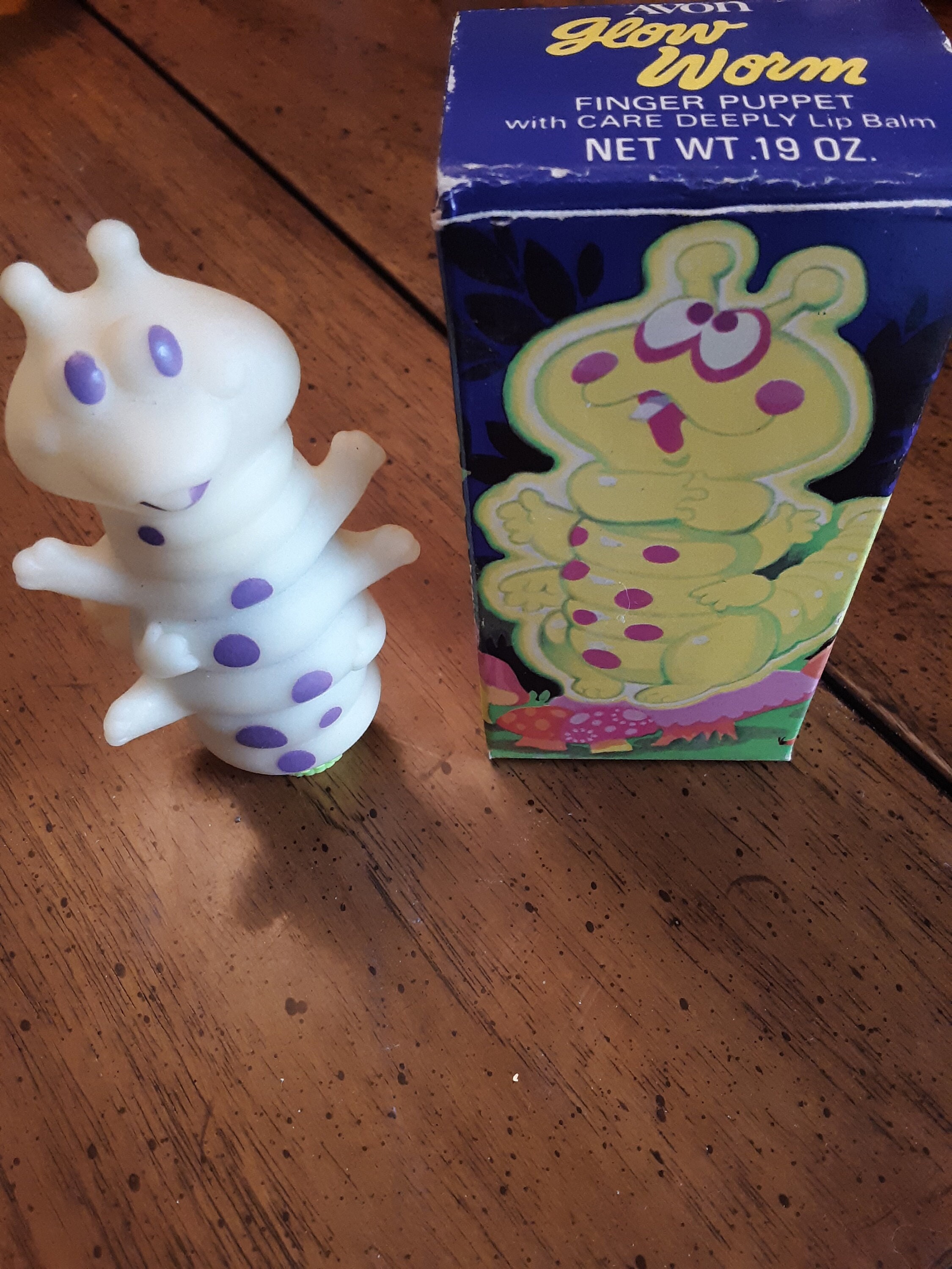 Avon GLOW WORM glow in the Dark Lightning Bug, Firefly Finger Puppet ...