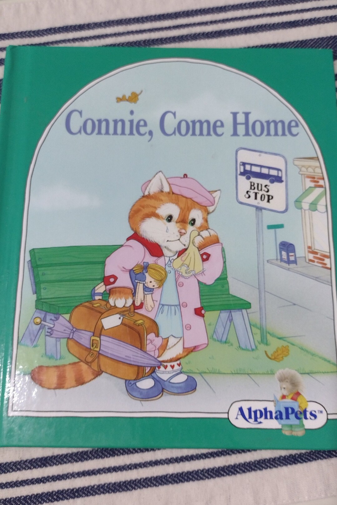 Alphapets Book connie, Come Home 1990 Grolier Book HC Connie the Cuddly ...