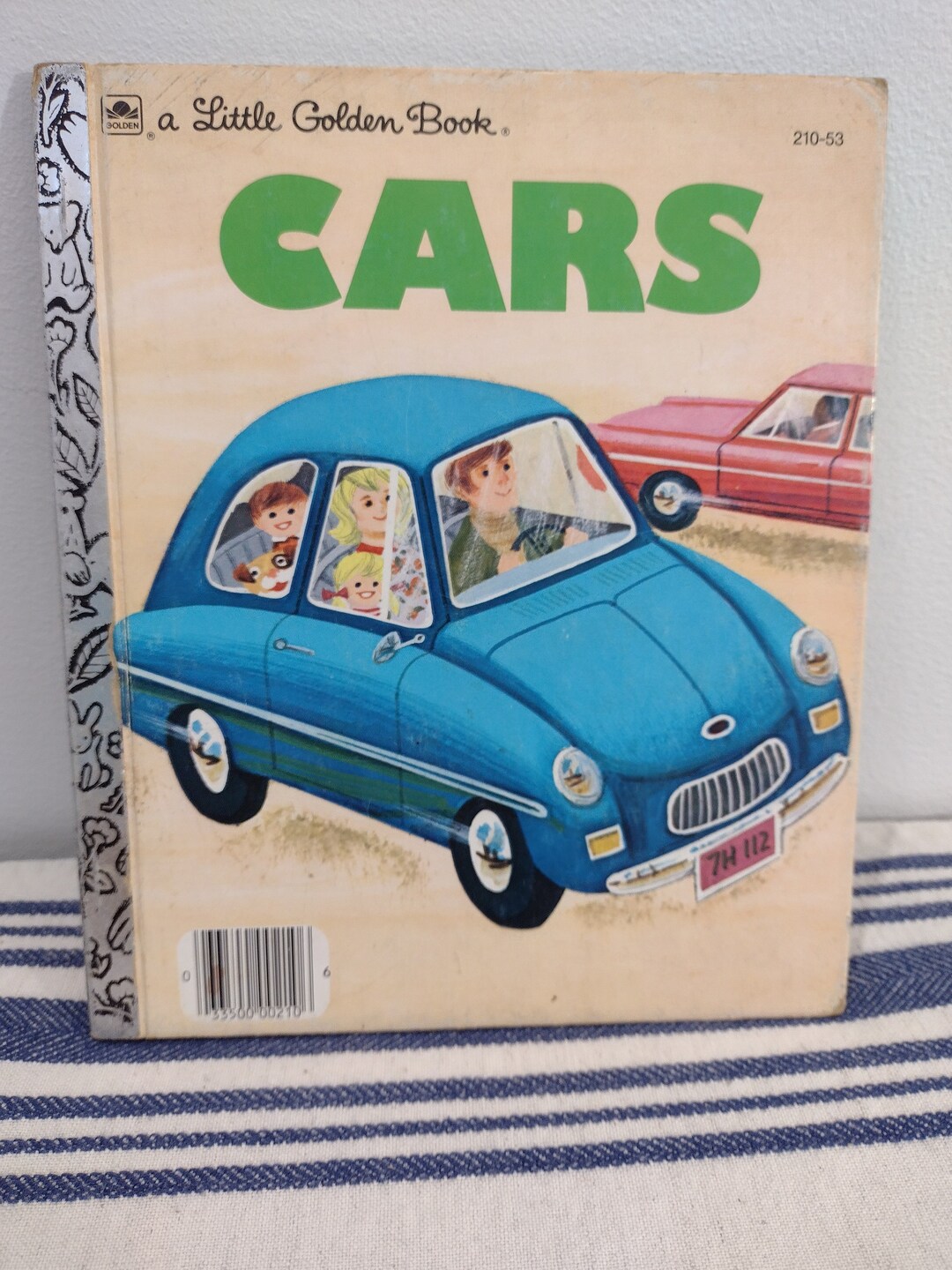 A Little Golden Book 1973 CARS by Bob Ottum Illustrated by William ...
