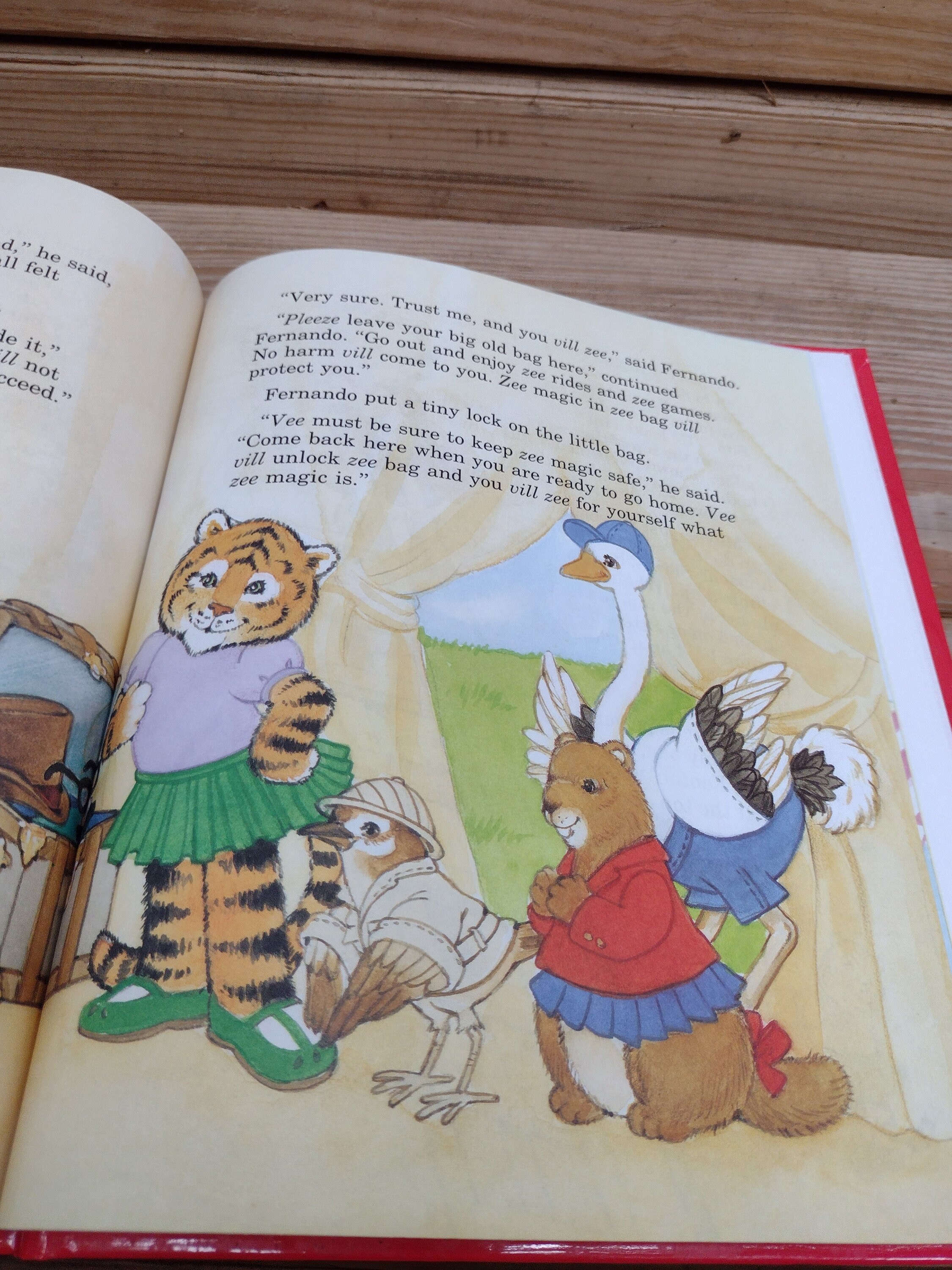 Alphapets Book Fenton and the Magic Bag 1990 Grolier Book Fenton the ...