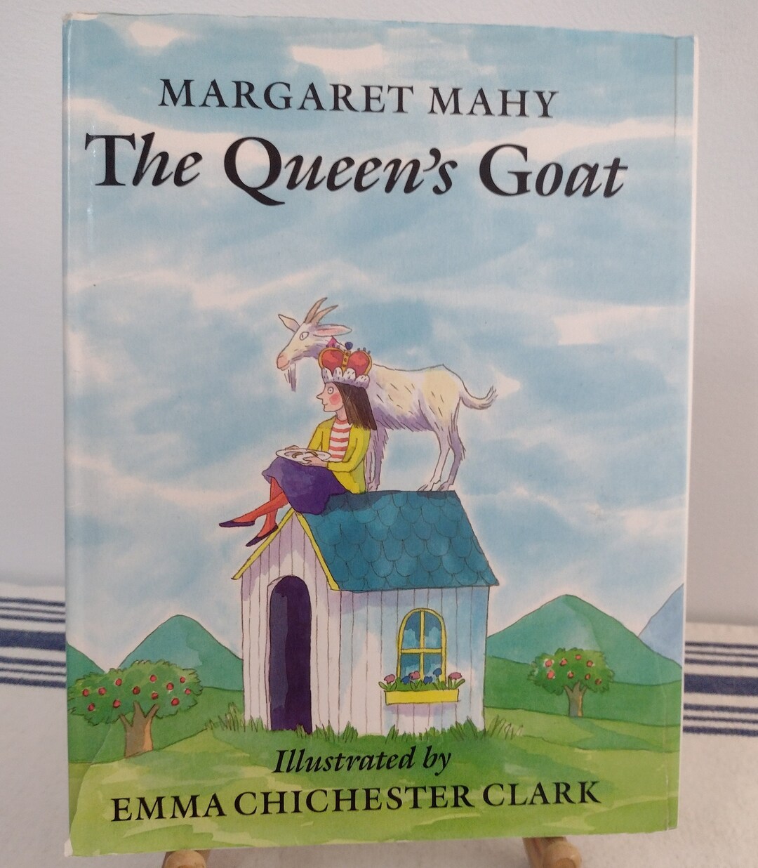 The Queen's Goat by Margaret Mahy Illustrated by Emma Chichester Clark ...