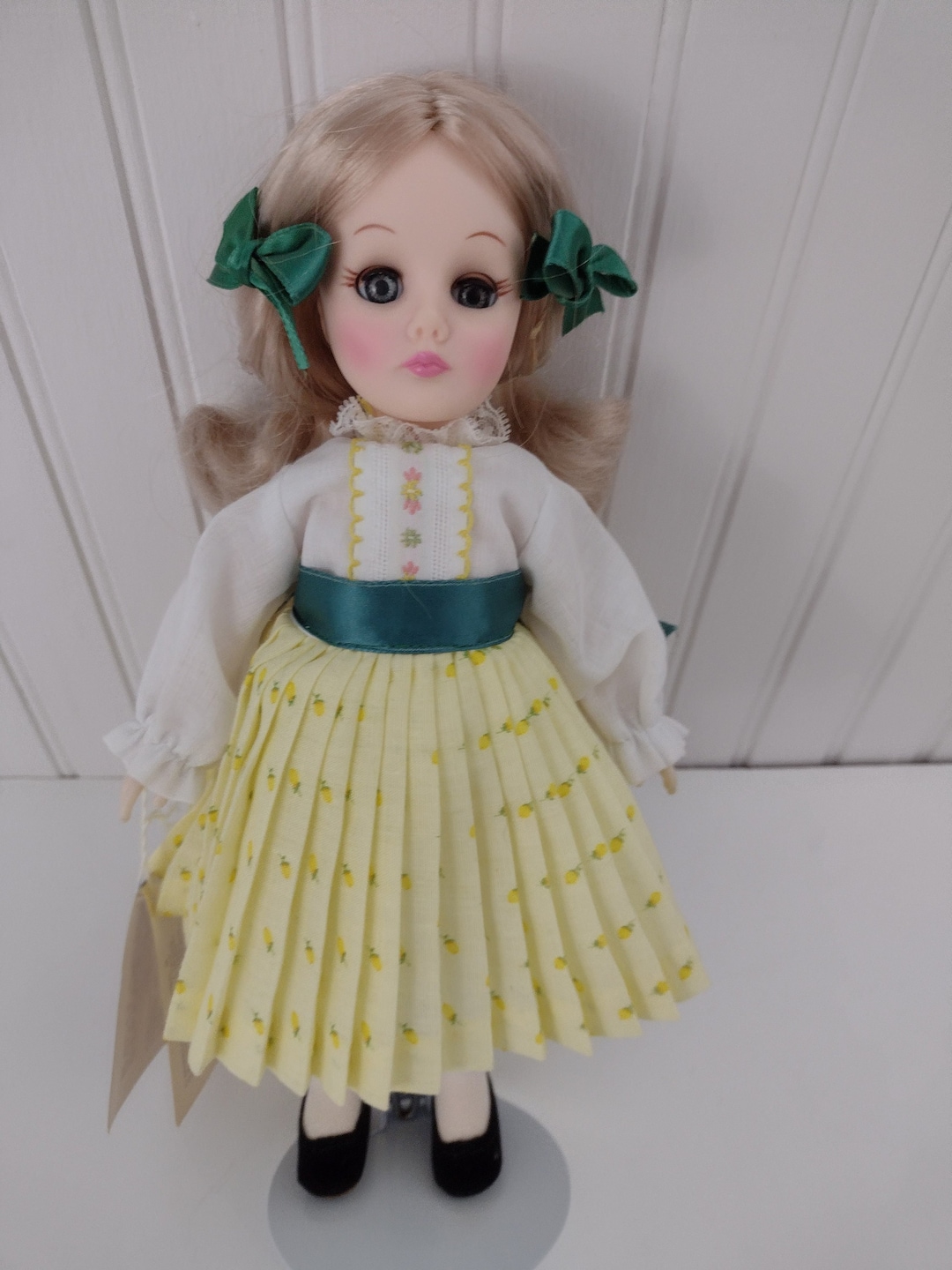 The Wonderful World of Effanbee Dolls 1983 Storybook Doll Goldilocks 11 ...