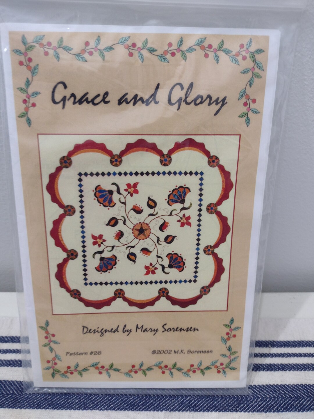 Grace and Glory Quilt Pattern #26 Designed by Mary Sorensen Applique ...