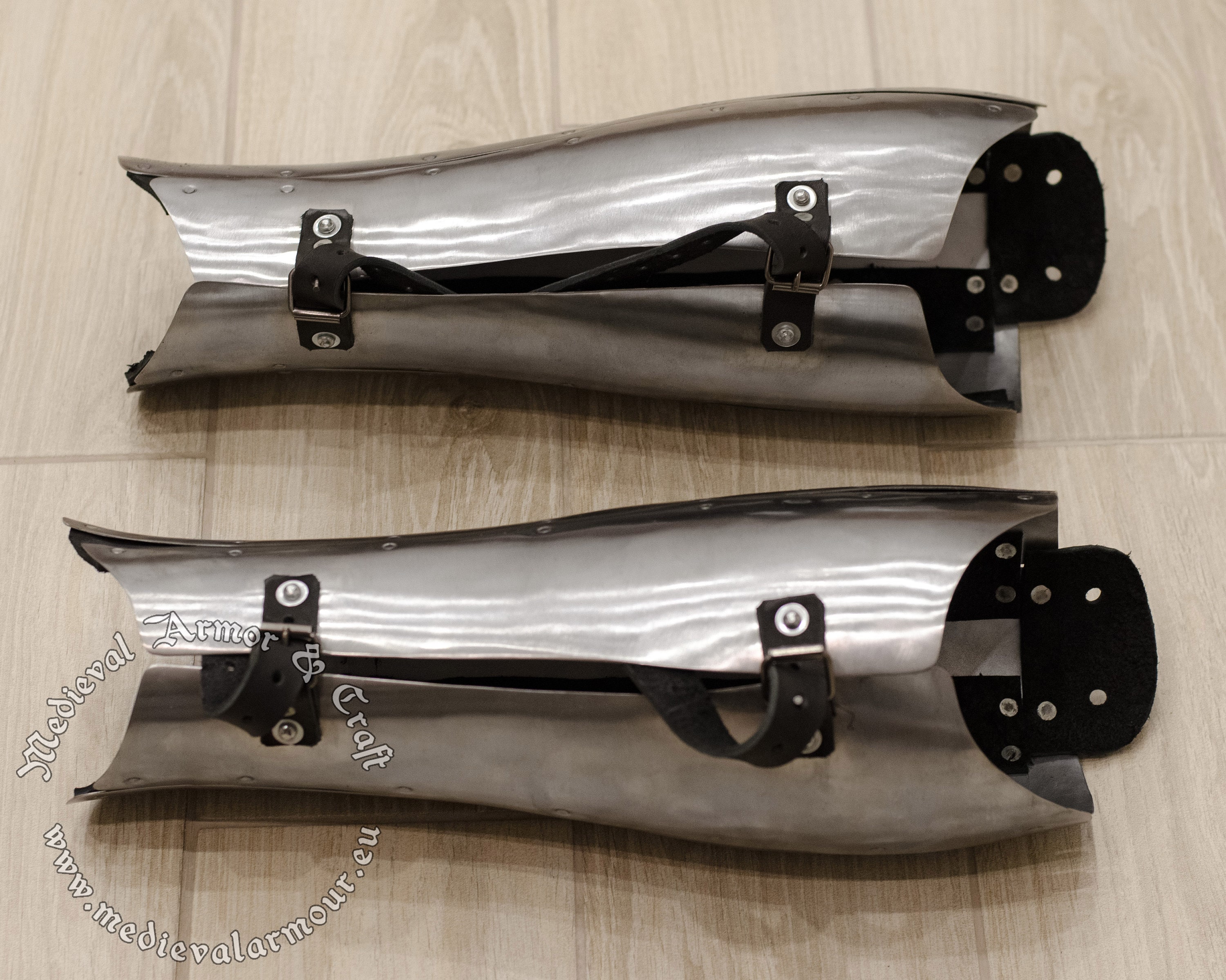 Medieval Greaves 14th 15th Century. Closed Anatomical 5-parts - Etsy UK
