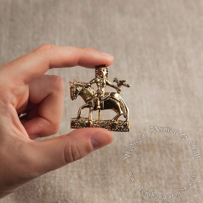 The Hawking Scene Pilgrim Badge. Medieval Pin for a Hat or a - Etsy