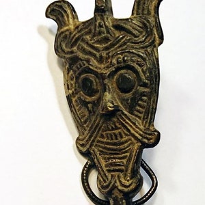 Viking Ringed Long Pin for Heavy Cloaks and Capes With the Head of ...