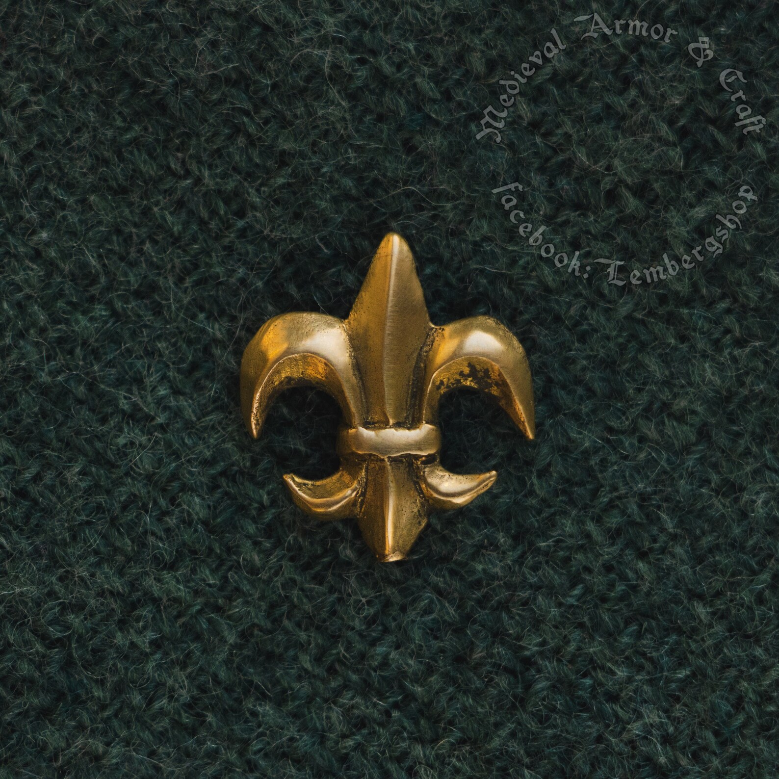 Medieval Mounts Fleur-de-lis. Heraldic Gold (brass) Decoration for ...