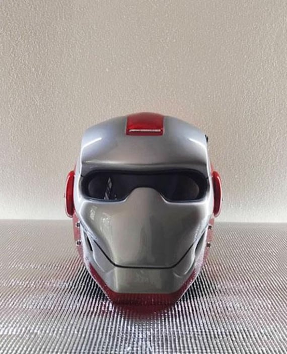 Dot Iron Man Motorcycle Helmet