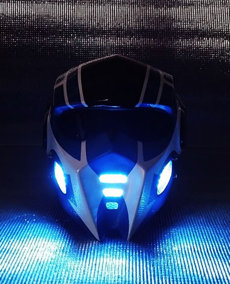 Helmet Transformers Heroi Optimus Prime Motorcycle Helmets 1/1 Wearable ...