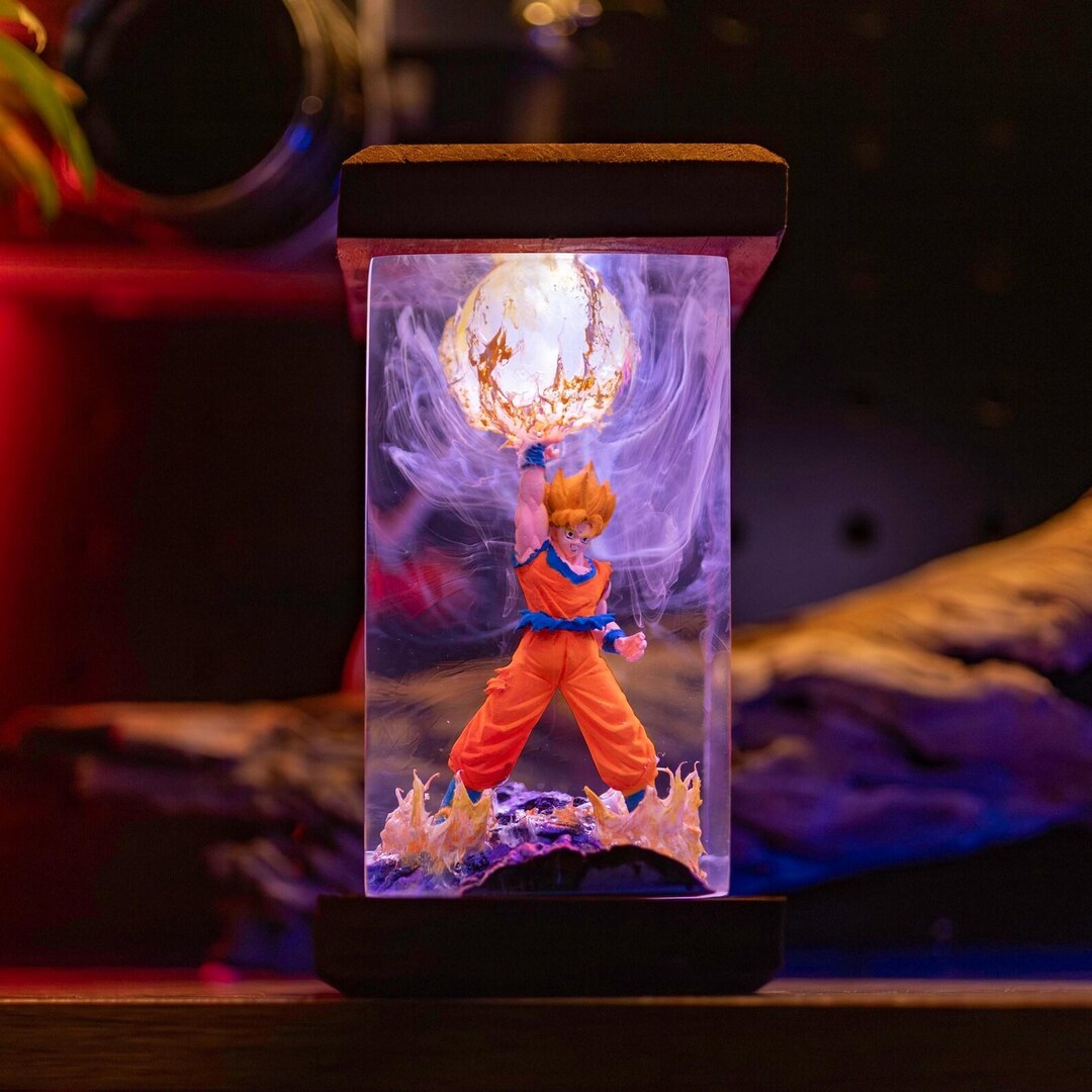 Super Saiyan Goku Resin Lamp, LED Anime Night Light, Premium ...