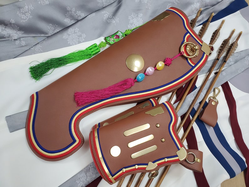 Traditional Korean Quiver for Archery - Etsy