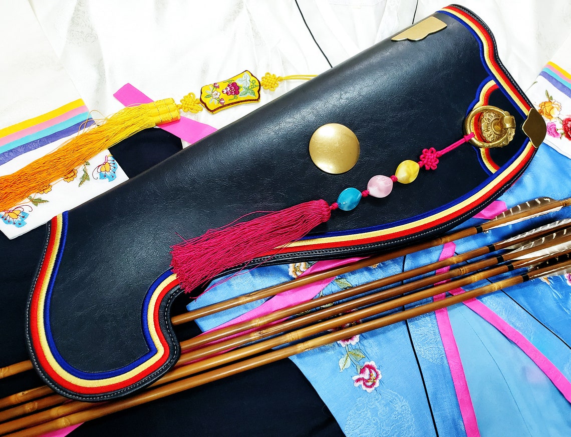 Traditional Korean Bow Holster by Korea Quiver - Etsy